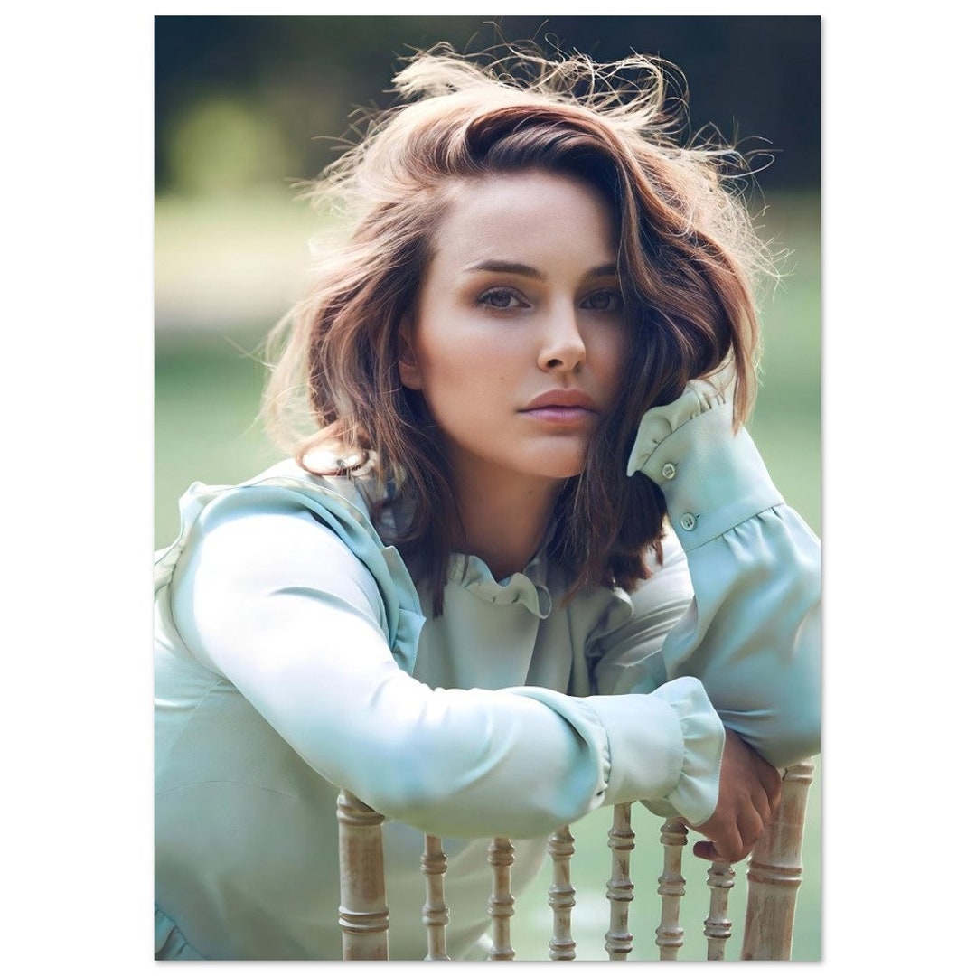 Natalie Portman Elegance Poster Hollywood Actress Inspired Decor Poster ...