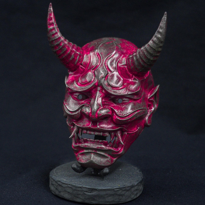 Wall Mask Figure - Etsy UK