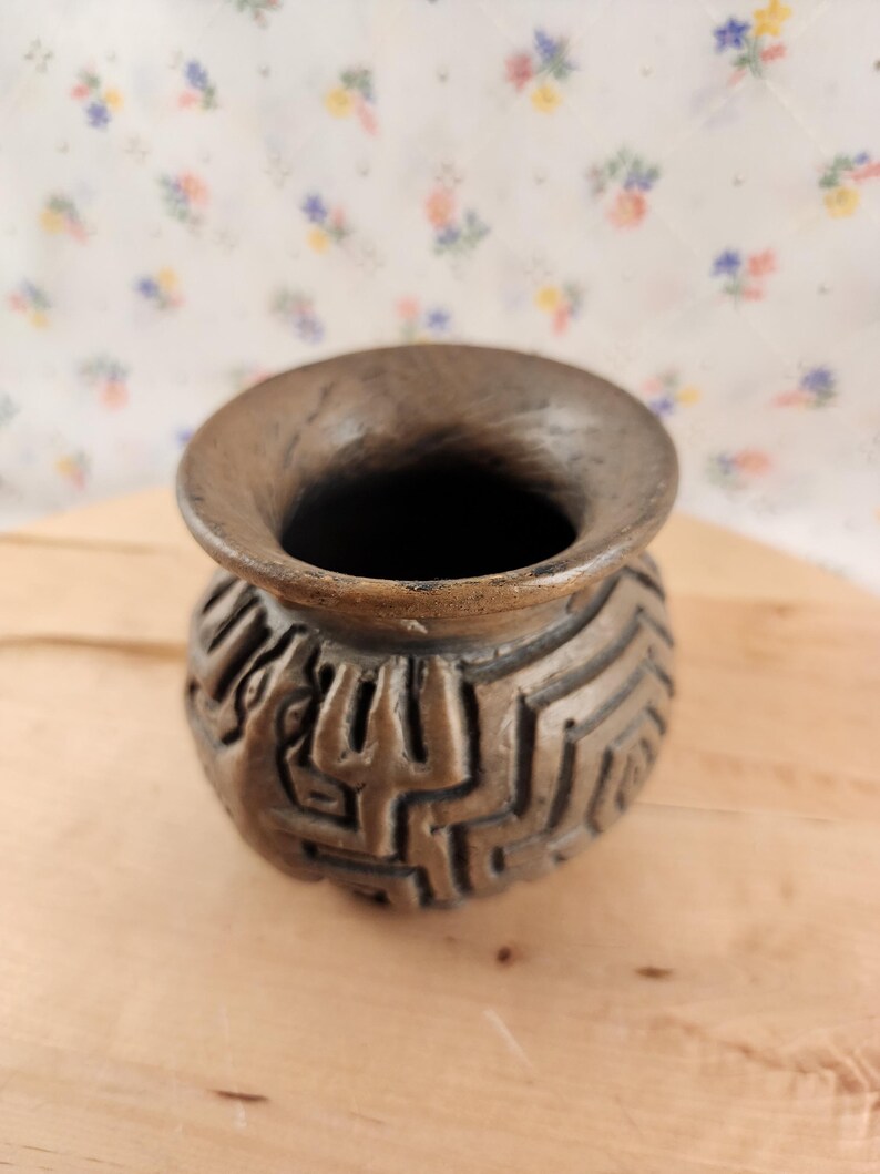 Vintage Brazilian Native Pottery Vase Signed P Pedras Marjo Brasil ...