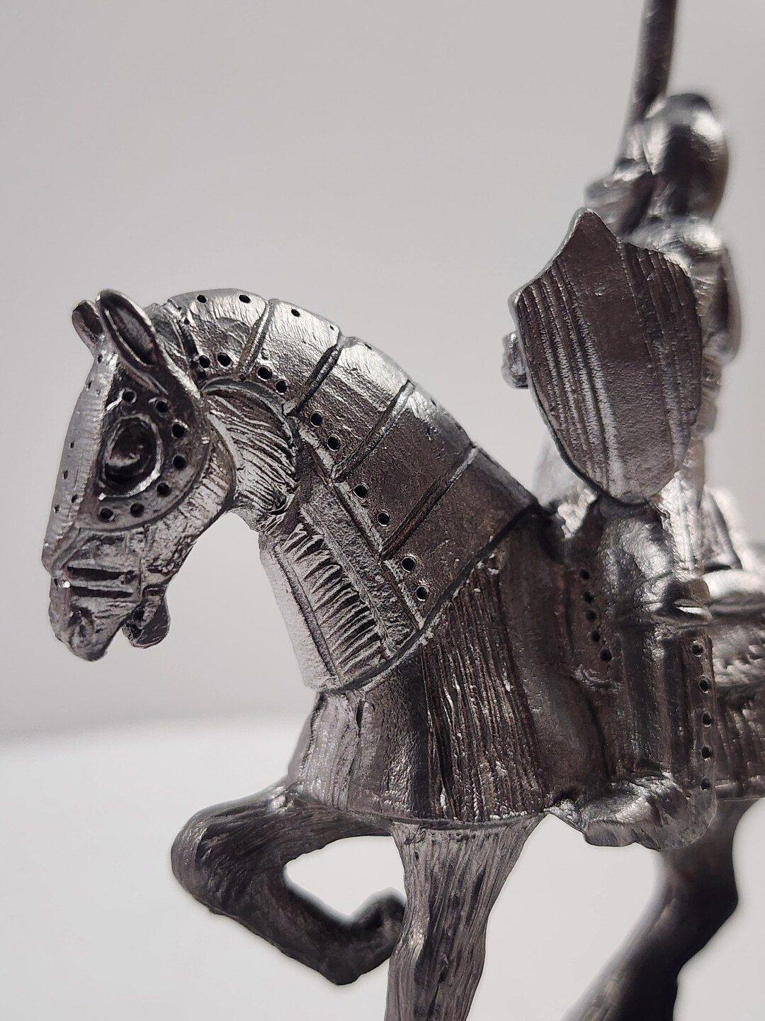 Michael Ricker Pewter Statue Limited Edition 4/750 Court of Camelot Sir ...