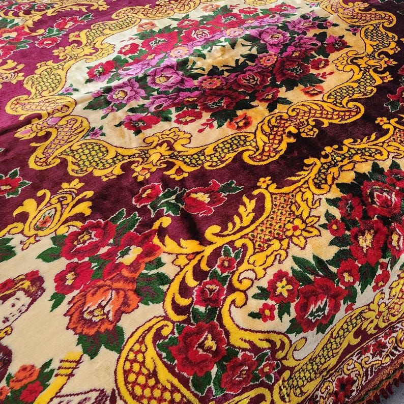 Vintage 1960s Italian Velour Bedspread | Fragonard Courting Couple ...