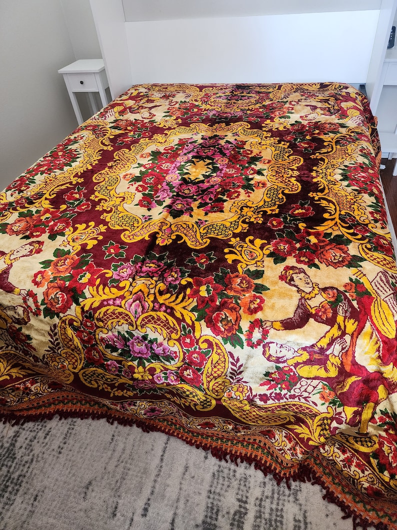 Vintage 1960s Italian Velour Bedspread | Fragonard Courting Couple ...