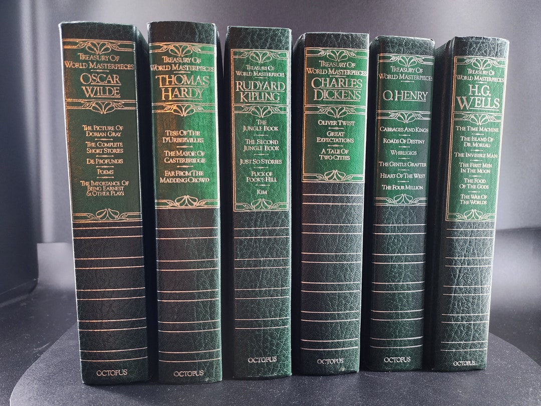 Treasury of World Masterpieces | 1980s Vintage Books | HG Wells, O ...