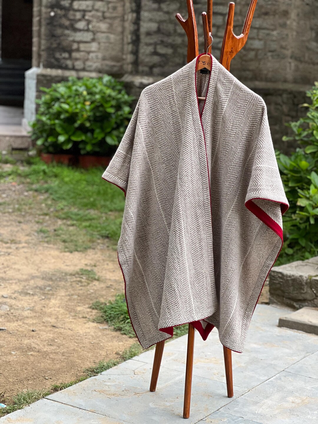 Indian Pure Lambswool Wool Cape Lambswool Wool Cape, Wrap 100% Wool ...