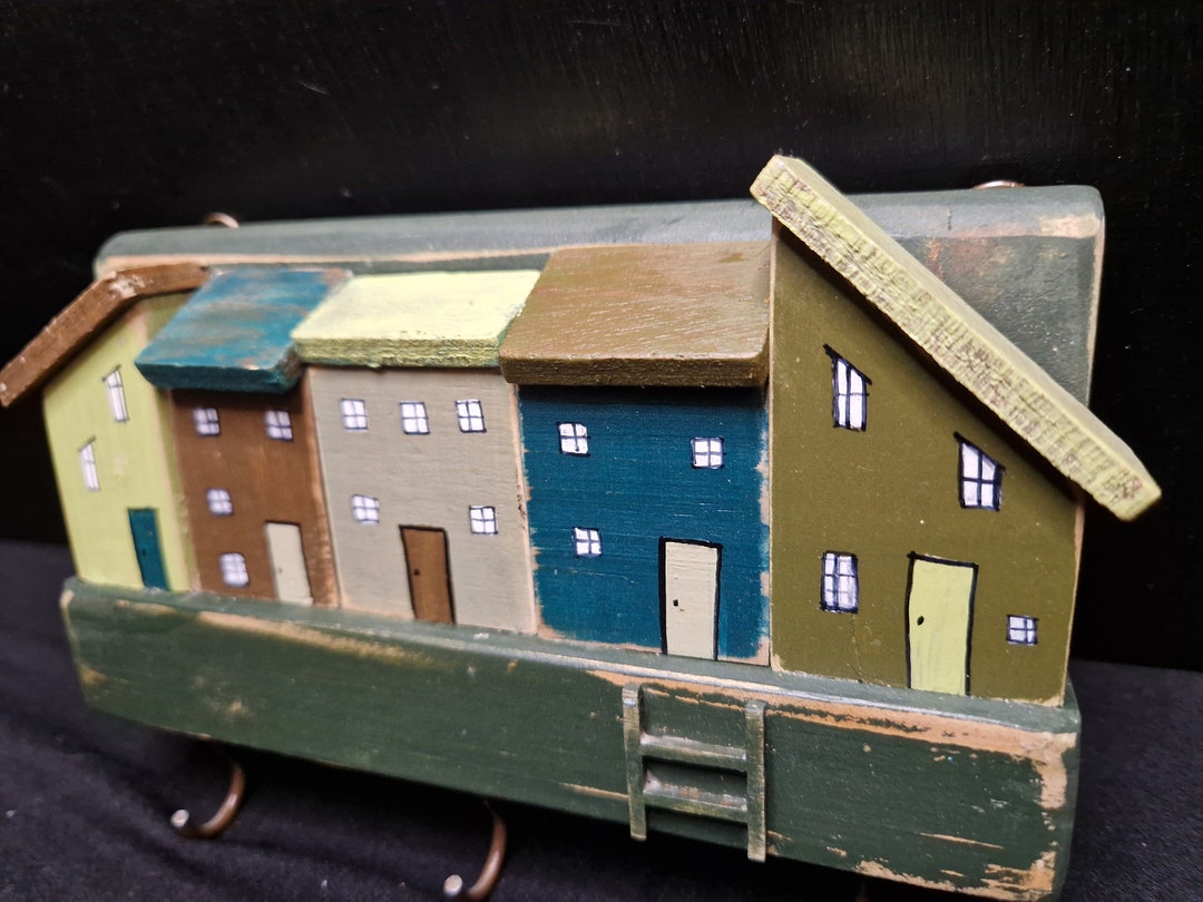 Cute, Wooden Houses Key Rack, Key Holder for Wall, Cottage, Colourful ...