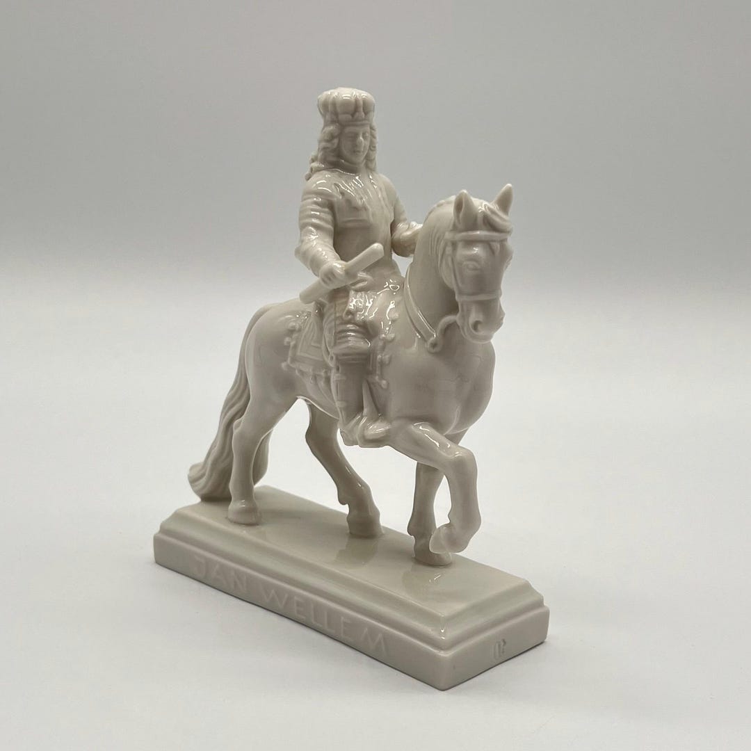 Nymphenburg Porzellanfigur Kurfürst Jan Wellem – Düsseldorf Porzellan ...