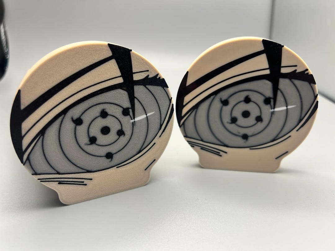 Sasuke Rinnegan Anime-themed Pringles Slider – Snack Holder & Easy ...