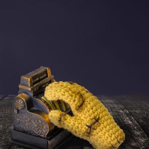 Crochet Pattern of thing From Wednesday Keychain, Bag Charm, Halloween ...
