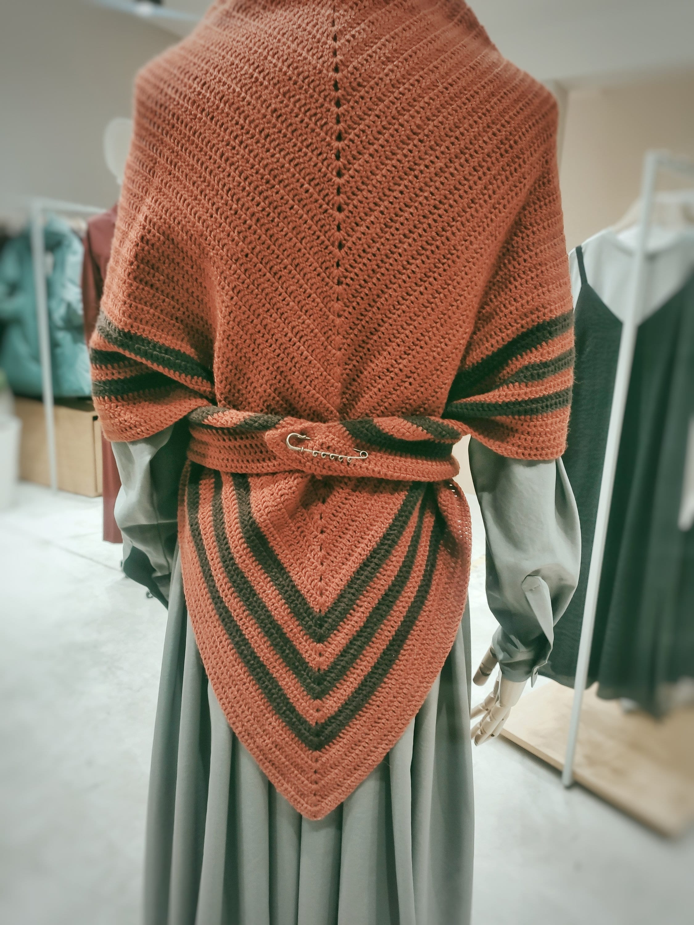 Outlander Shawl Crochet Pattern - Wool Triangle Scarf Wrap PDF - Etsy