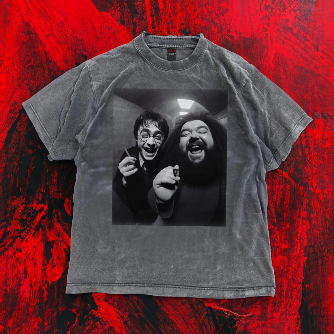 Funny Shirt, Young Wizard and Giant Smoking Tshirt, Wizards Smoke T ...