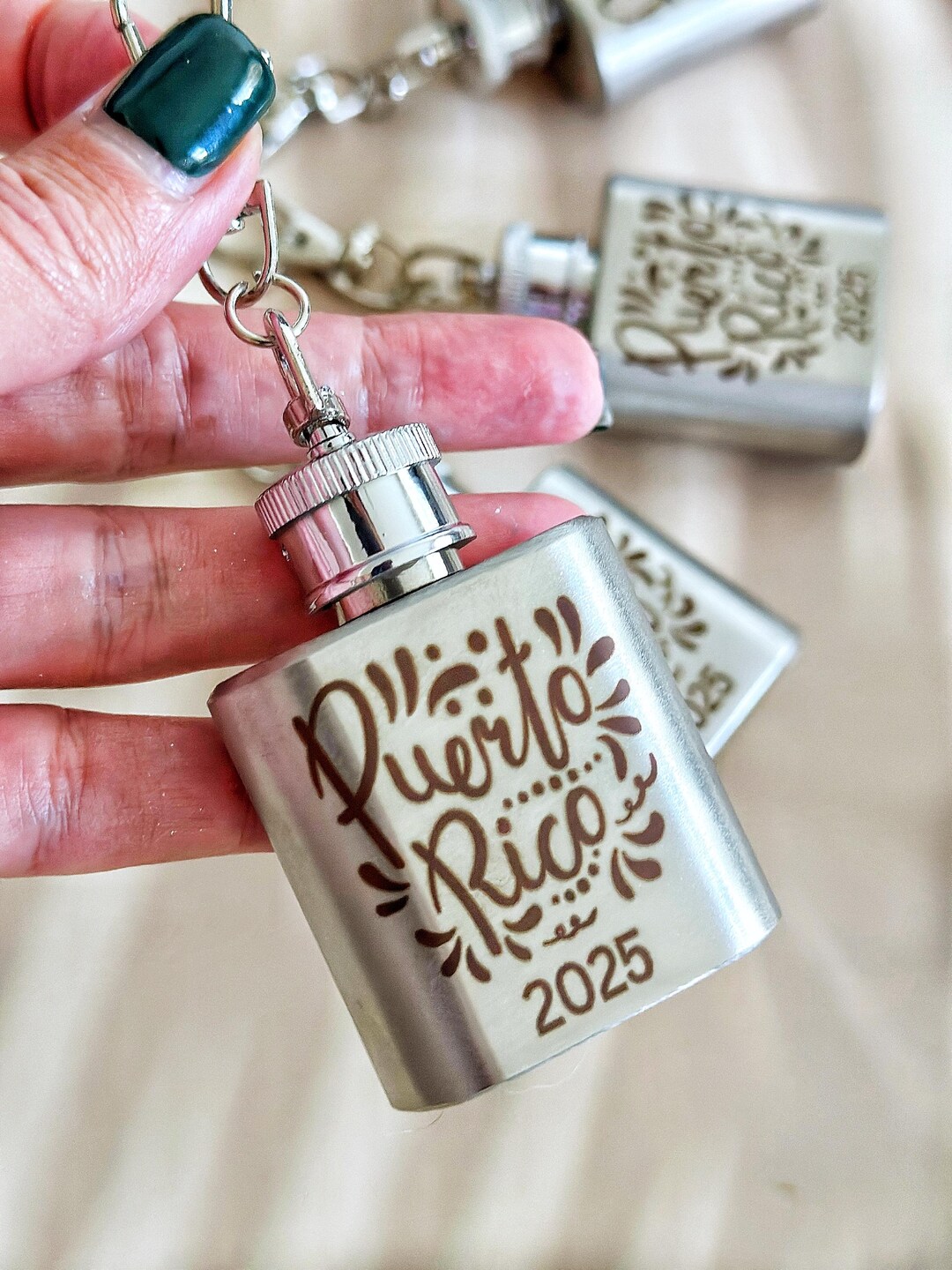Personalized Mini Flask Keychain, Custom Engraved 1oz Flask, Travel ...