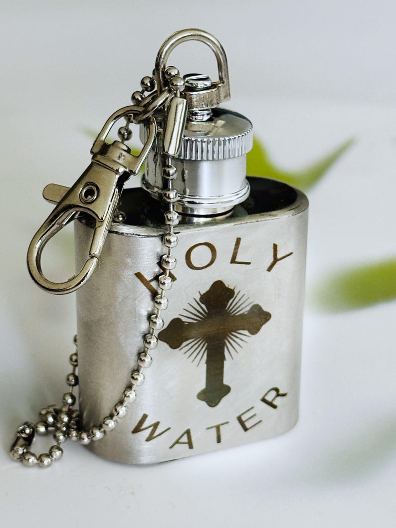 Mini Holy Water Flask Keychain – Stainless Steel 1 Oz Pocket Flask for ...