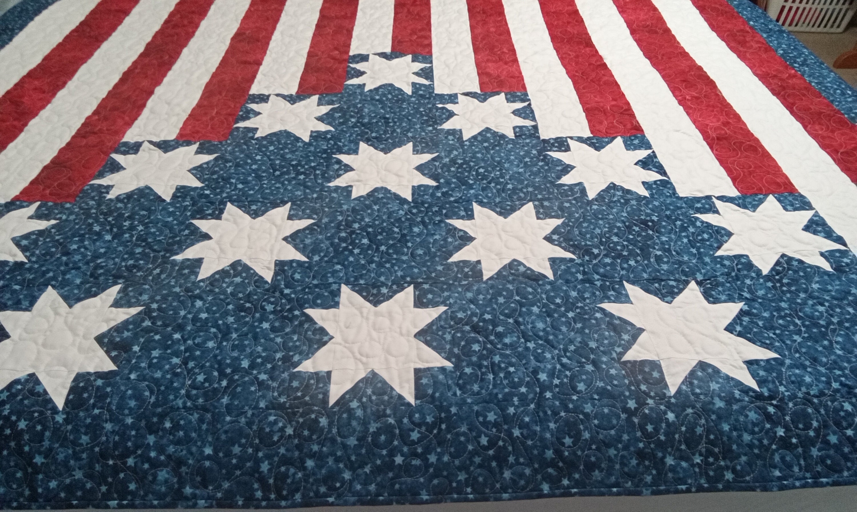 Patriotic Quilt. Old Glory. Hand Made Machine Pieced and Quilted. One ...