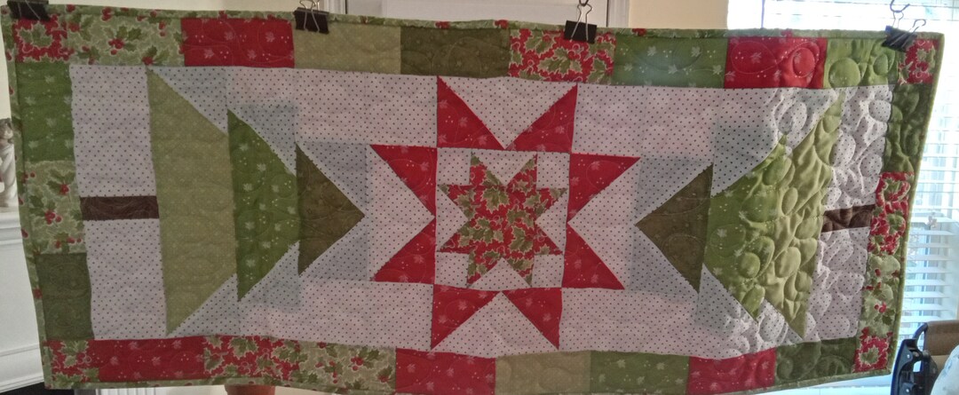 Quilted Christmas Table Runner - Etsy