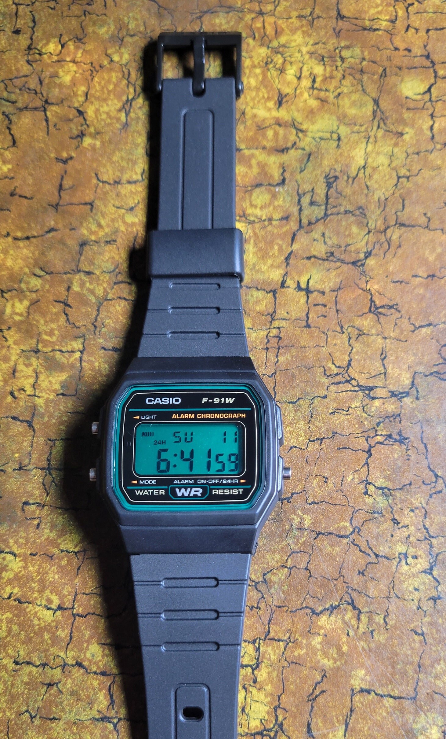 Casio F91W Custom Mod With Turquoise Color Screen Mod Water Resistant ...