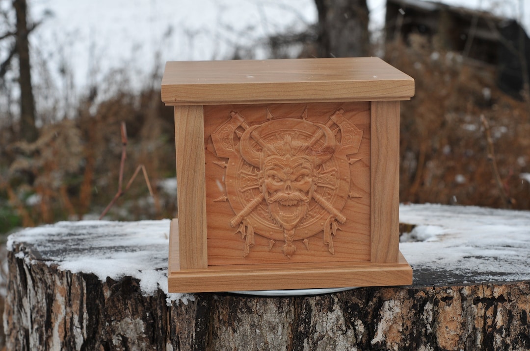 Celtic Axe Themed Cremation Urn - Dungeon and Dragons Inspired ...