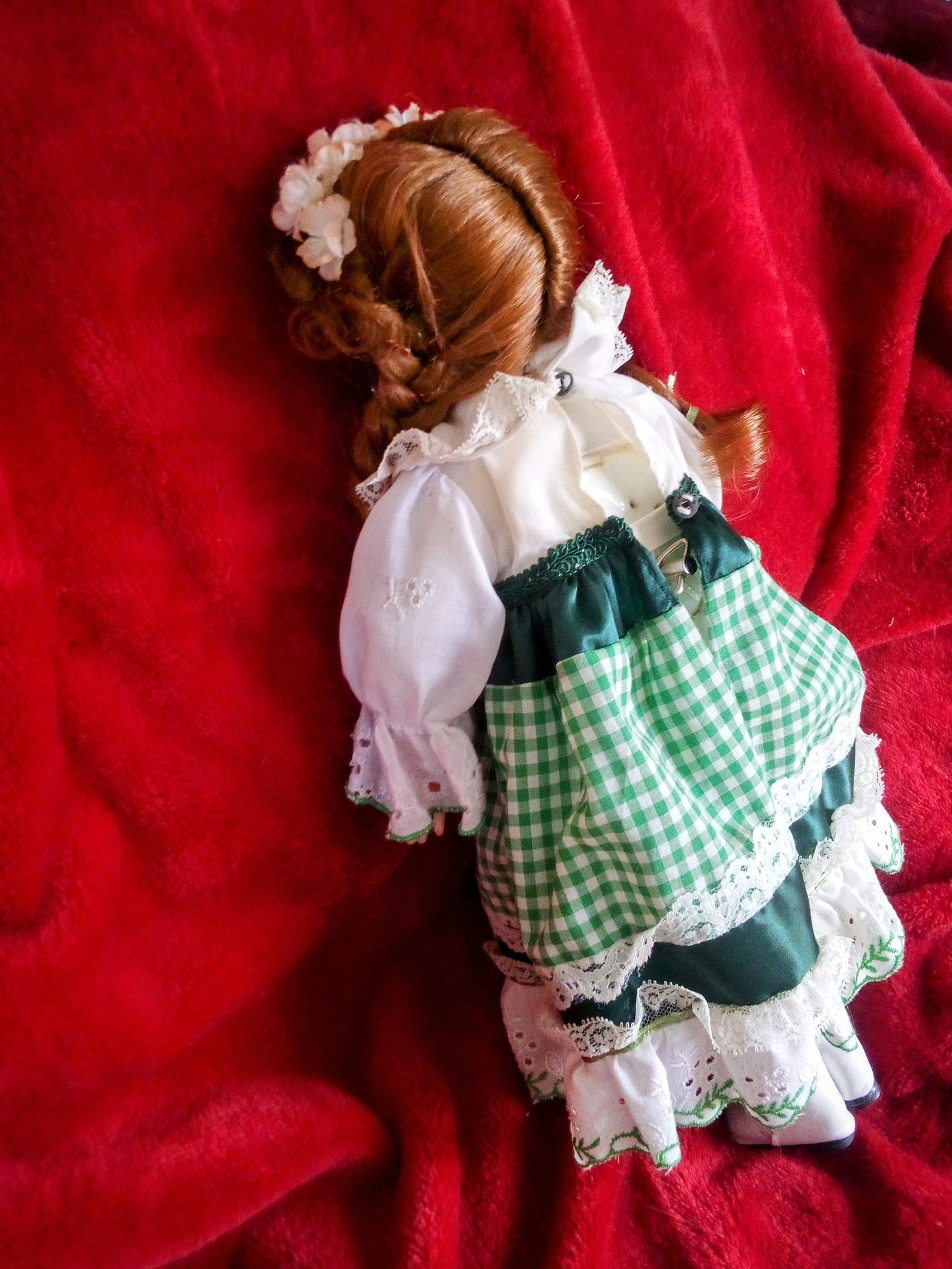 4 Leaf Clover Music Box Doll Paradise Galleries Irish Green Eyed Beauty ...