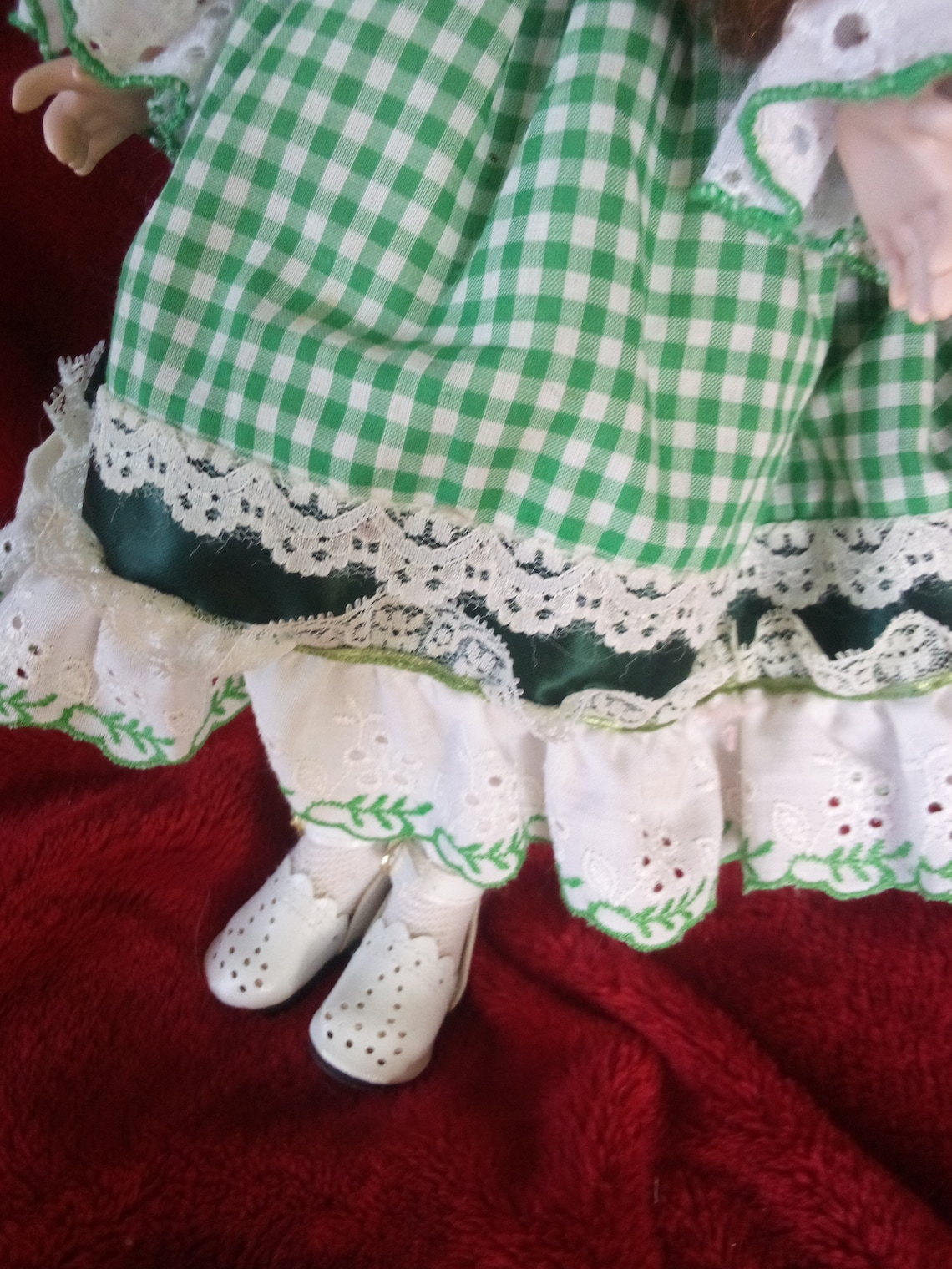 4 Leaf Clover Music Box Doll Paradise Galleries Irish Green Eyed Beauty ...