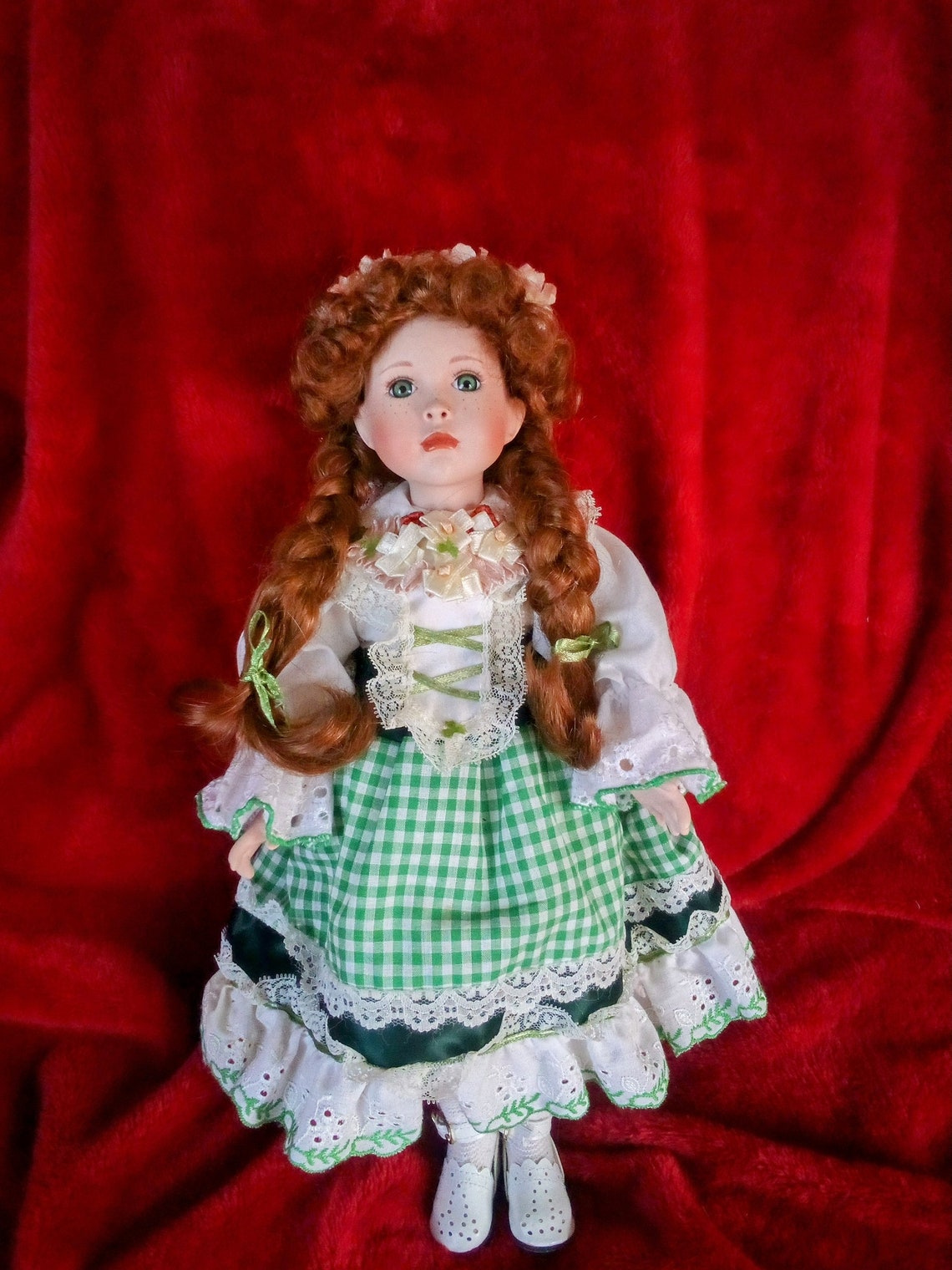 4 Leaf Clover Music Box Doll Paradise Galleries Irish Green Eyed Beauty ...