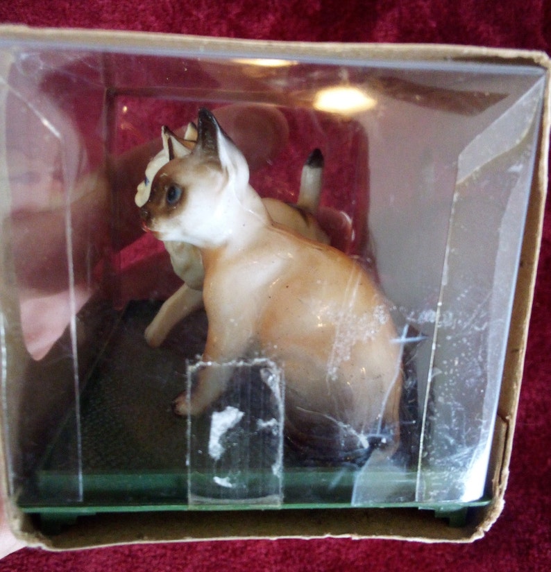 VTG Cat Set Hard Plastic Figures Hong Kong - Etsy