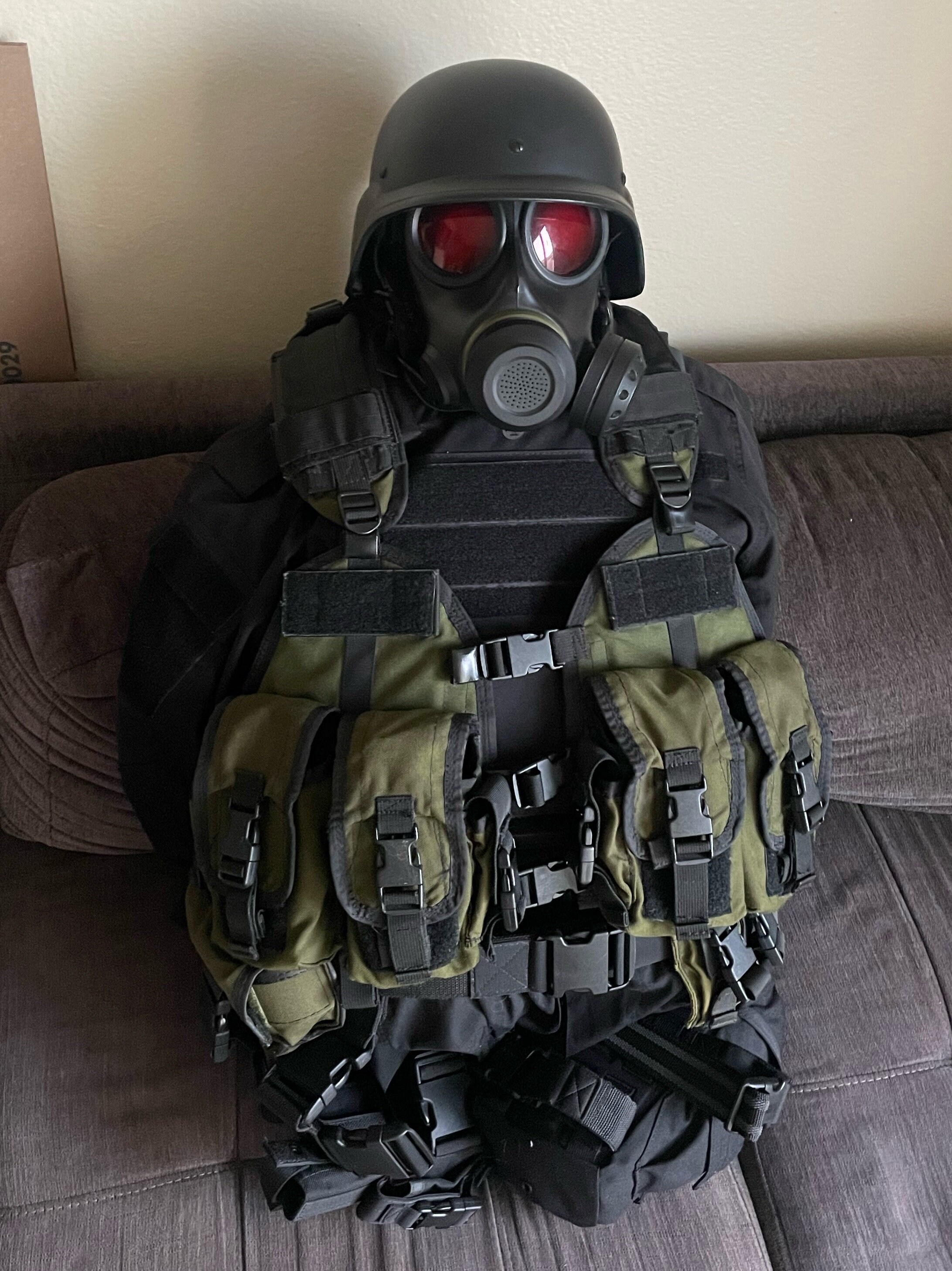 Authentic Replica PTOA III Body Armor Vest for Resident Evil 2 and 4 Remake HUNK Costume Cosplay ...