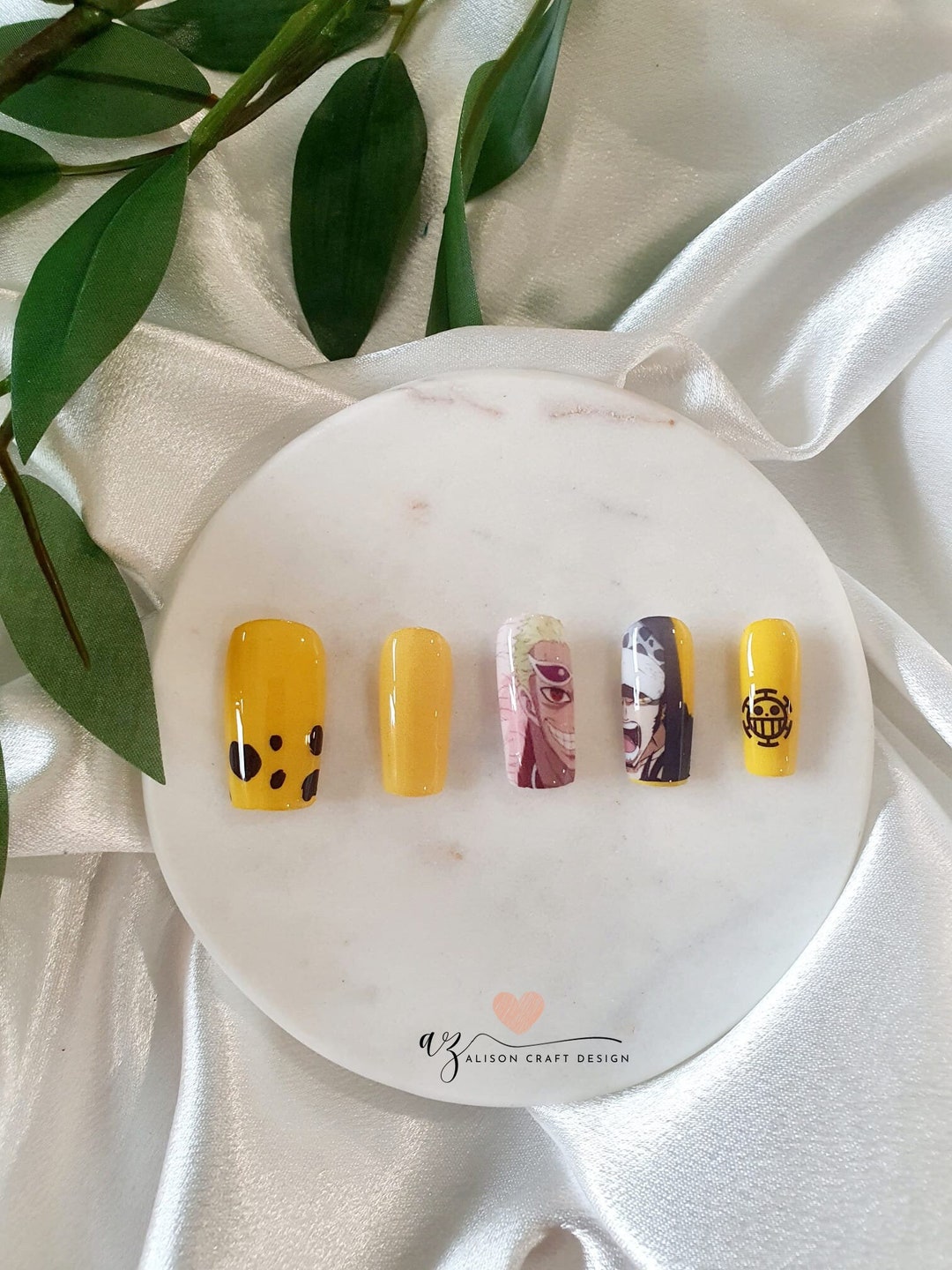 One Piece Doflamingo & Traflagar Press on Nails - Etsy