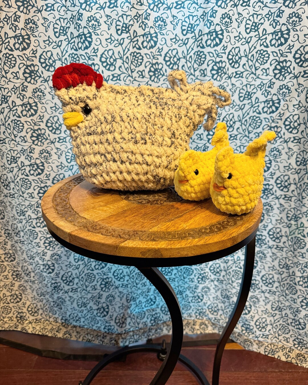 Mama Hen and Chicks - Etsy