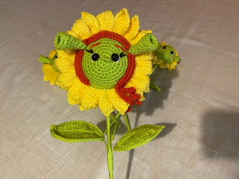 Crochet Shrek and Fiona Sunflower Bouquet Amigurumi - Etsy