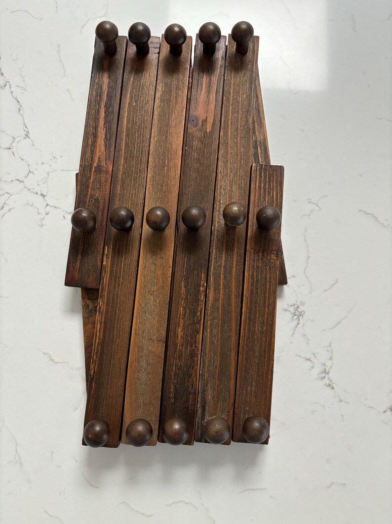 Large Rustic Wood Accordion Peg Rack 16 Pegs - Etsy