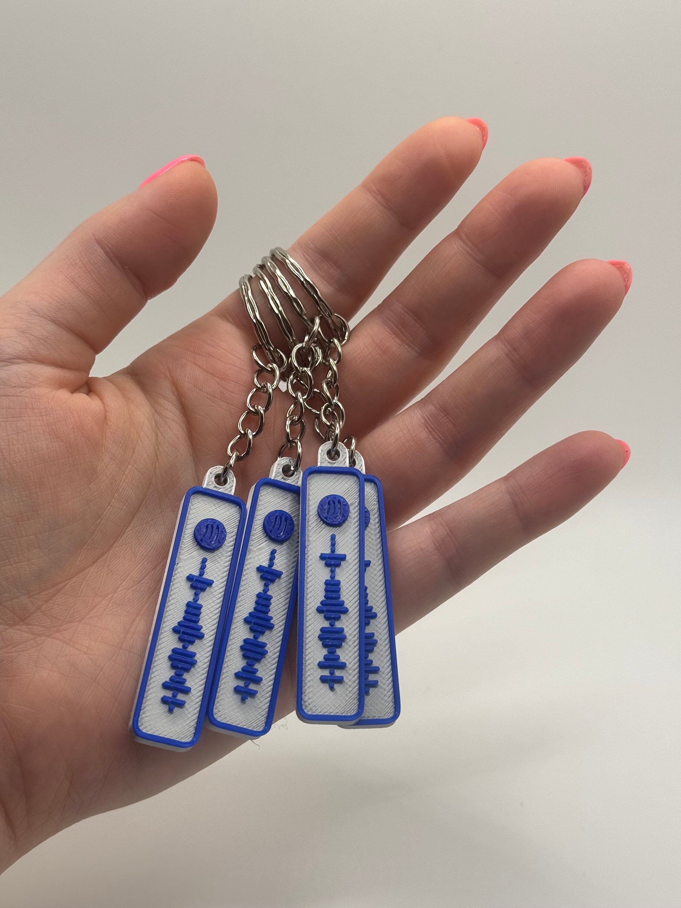 Custom Spotify Code Keychains Featuring Your Song and a Symbol of Your ...