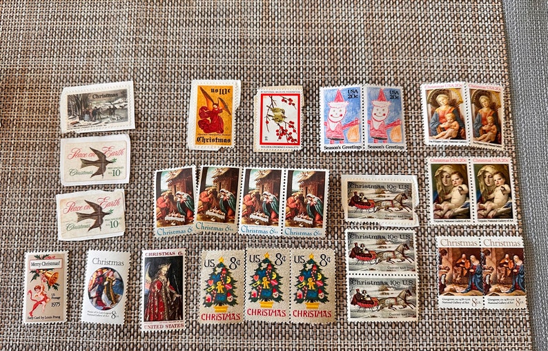 Lot of Un-used Vintage Christmas 70’s-80’s Stamps - Etsy