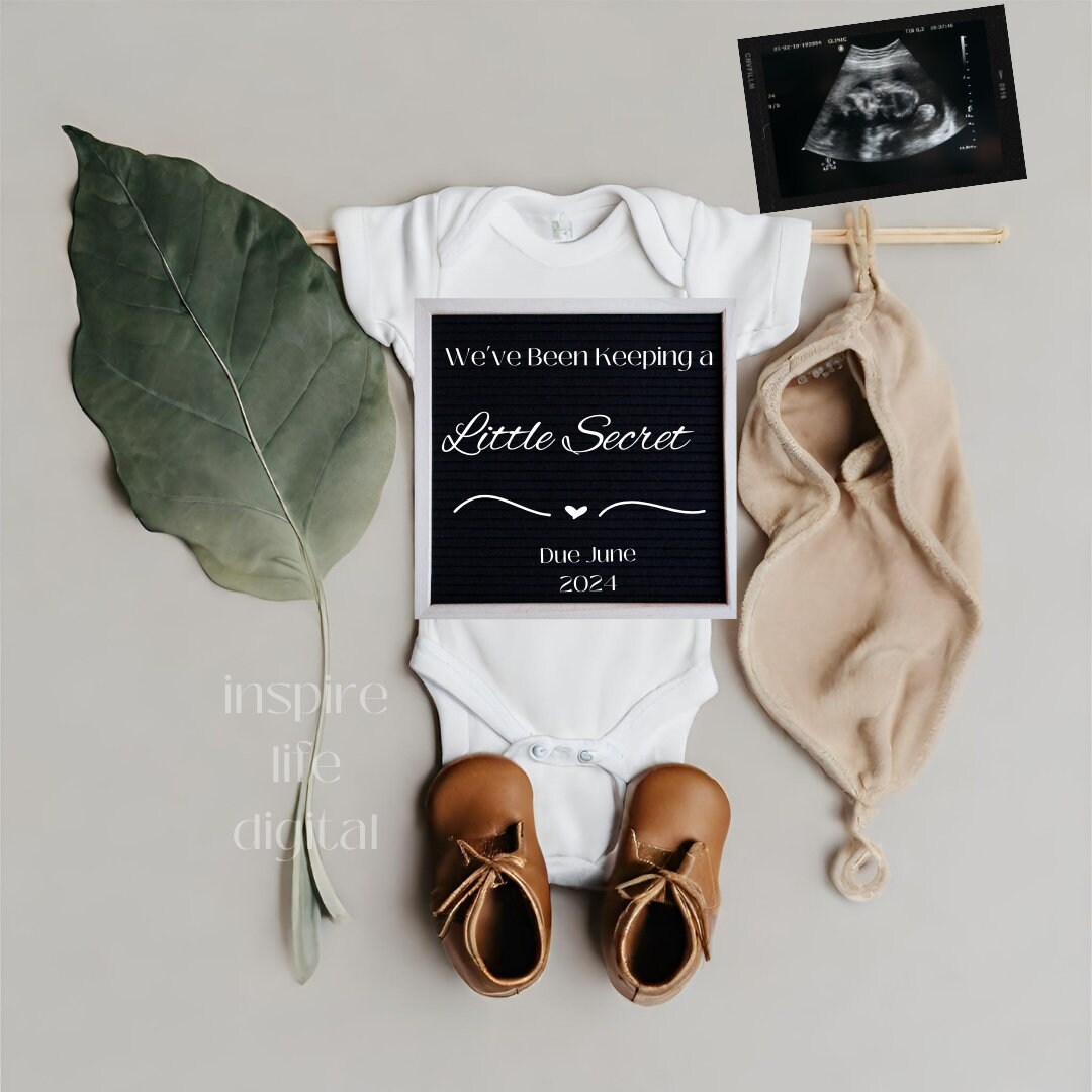 Gender Neutral Digital Pregnancy Announcement Canva Editable Minimalist ...
