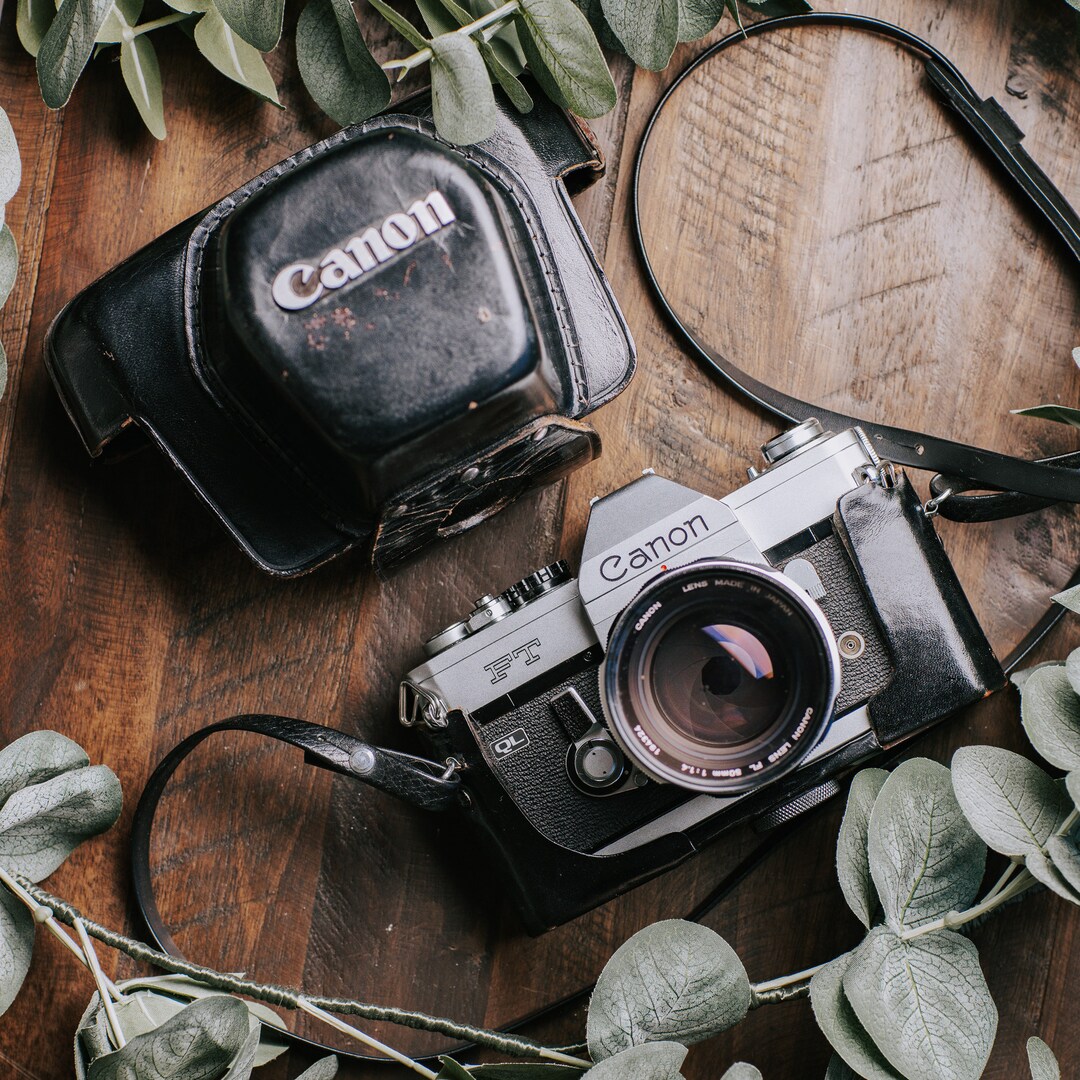Canon FT QL 35mm SLR Vintage Film Camera With Canon 50mm F1.4 Lens ...