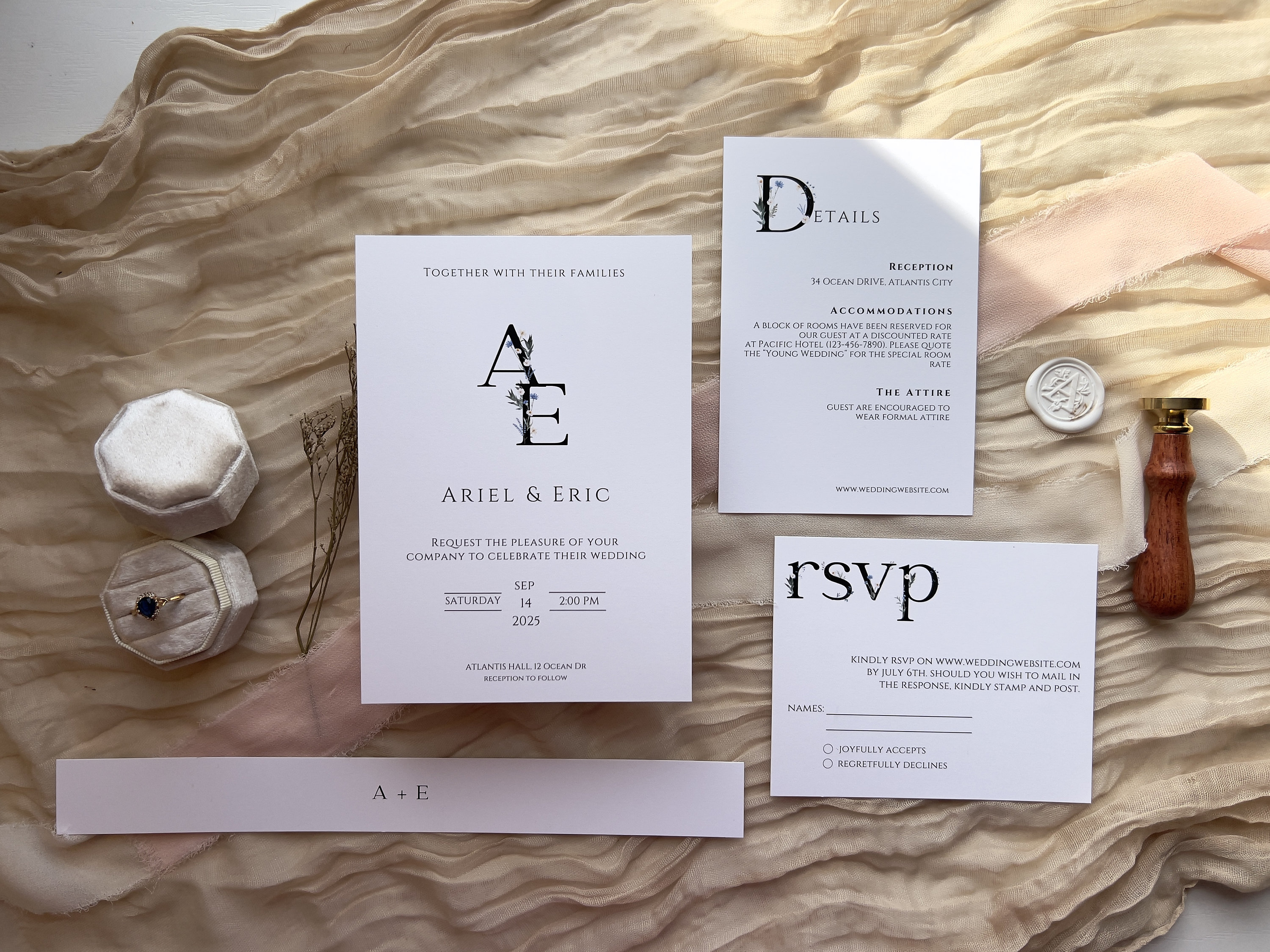 Printed Simple Floral Wedding Invitation Set - Etsy