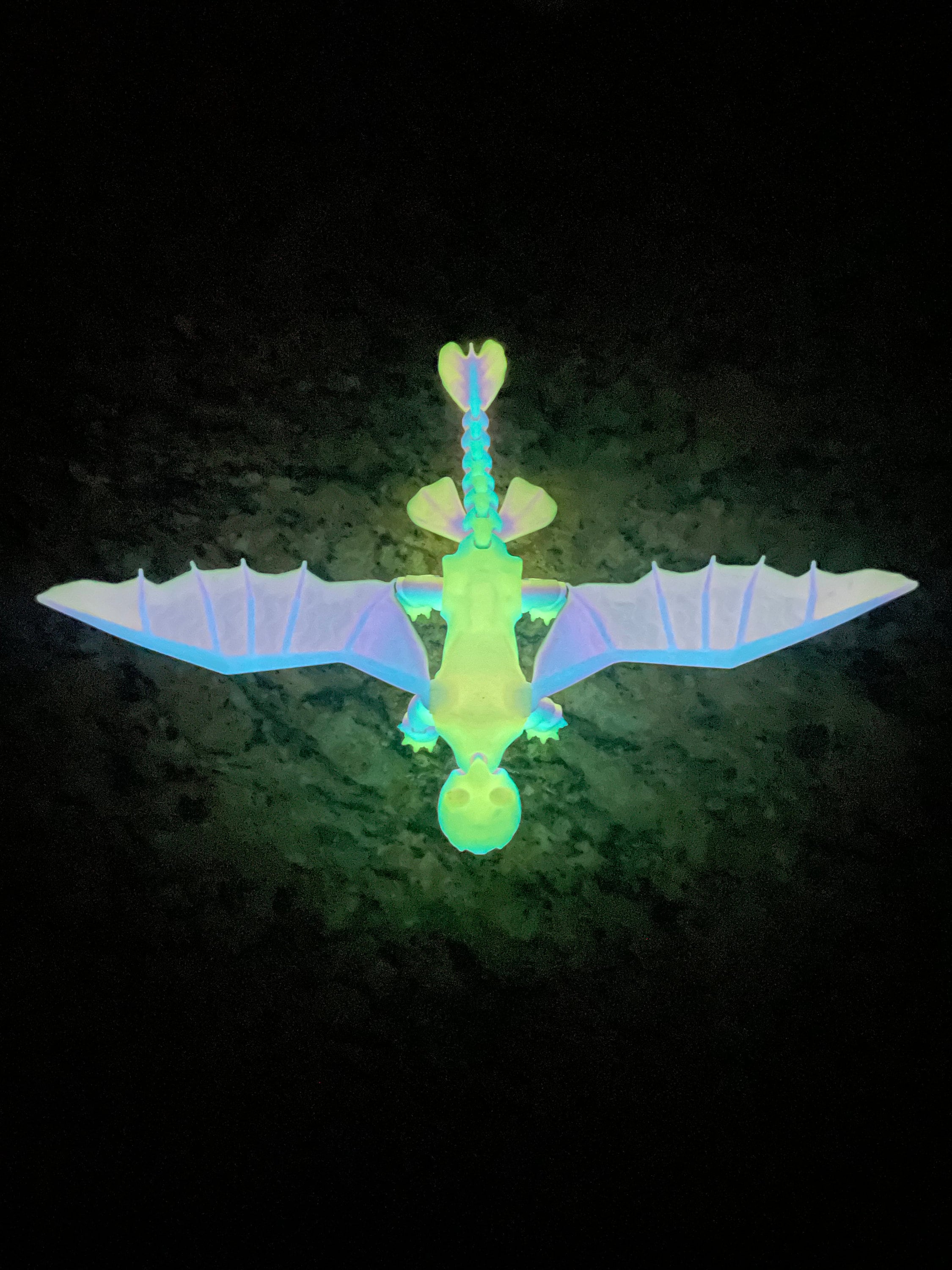 Flexible Glow-in-the-dark Toothless & Nightfury Lightfury Dragon ...