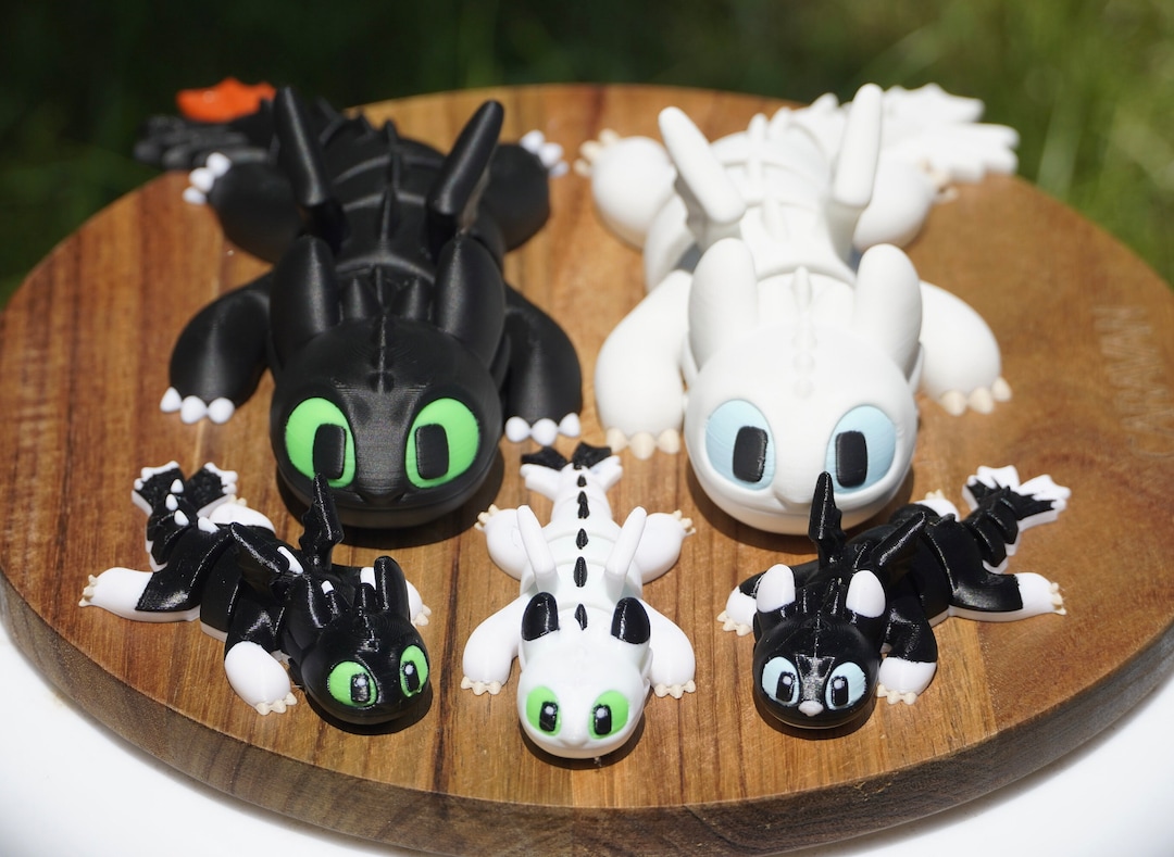 Flexible Toothless & Lightfury Nightlights | Articulating 3D Printed ...