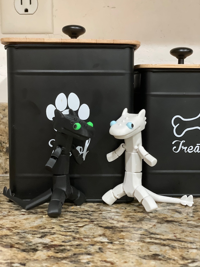Dancing Toothless Meme Flexi Toy | How to Train Your Dragon-inspired ...
