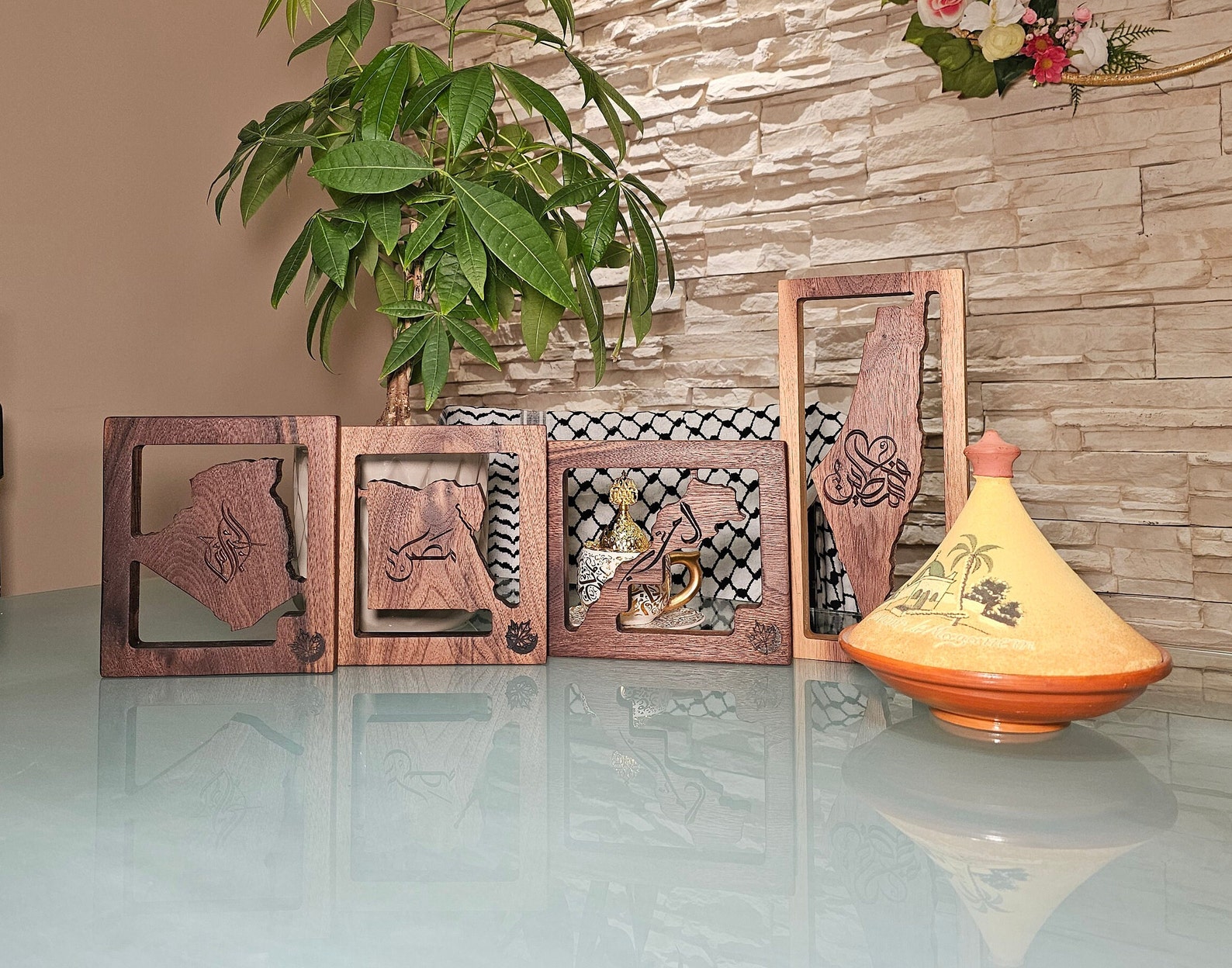 Palestine Wood Country Map Wall Art Walnut/maple - Etsy