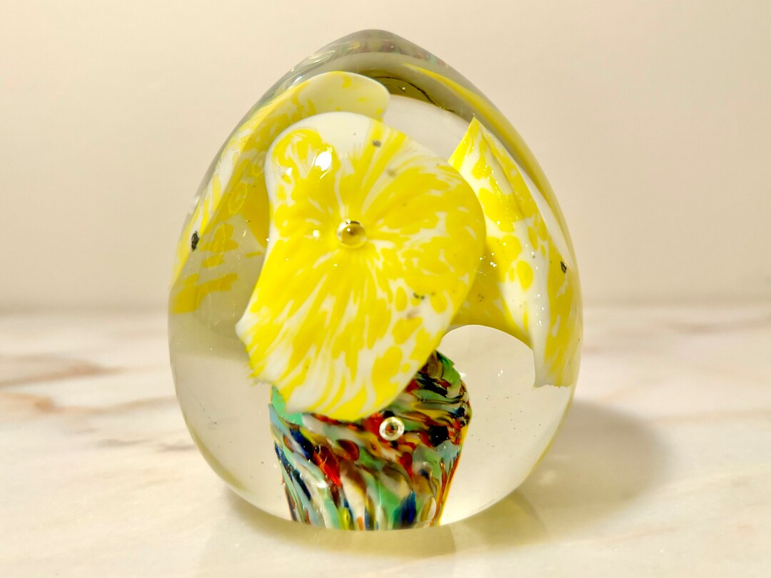 Japanese Glass Paperweight Egg-vintage - Etsy
