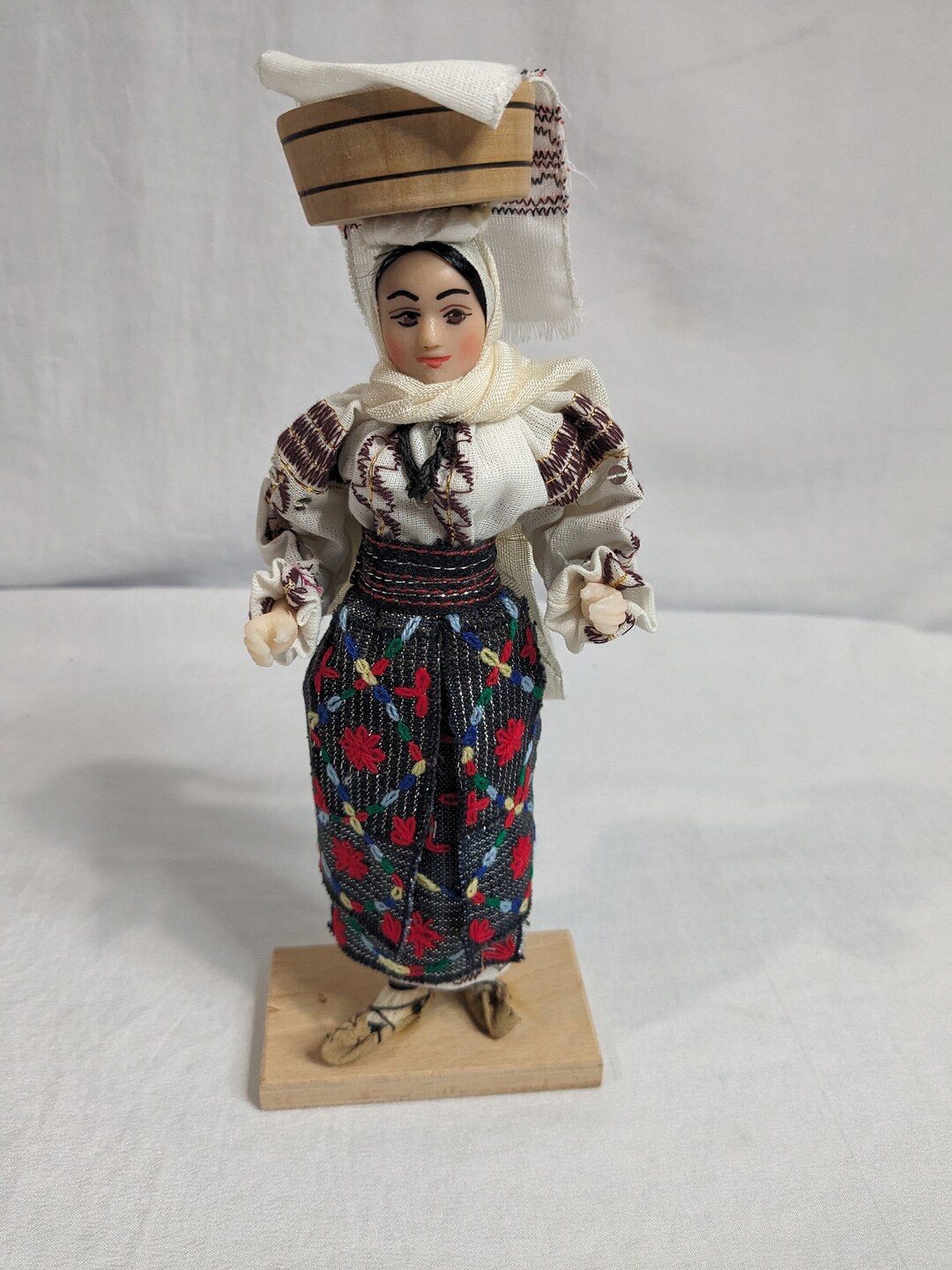 Romanian Folklore Doll - Etsy
