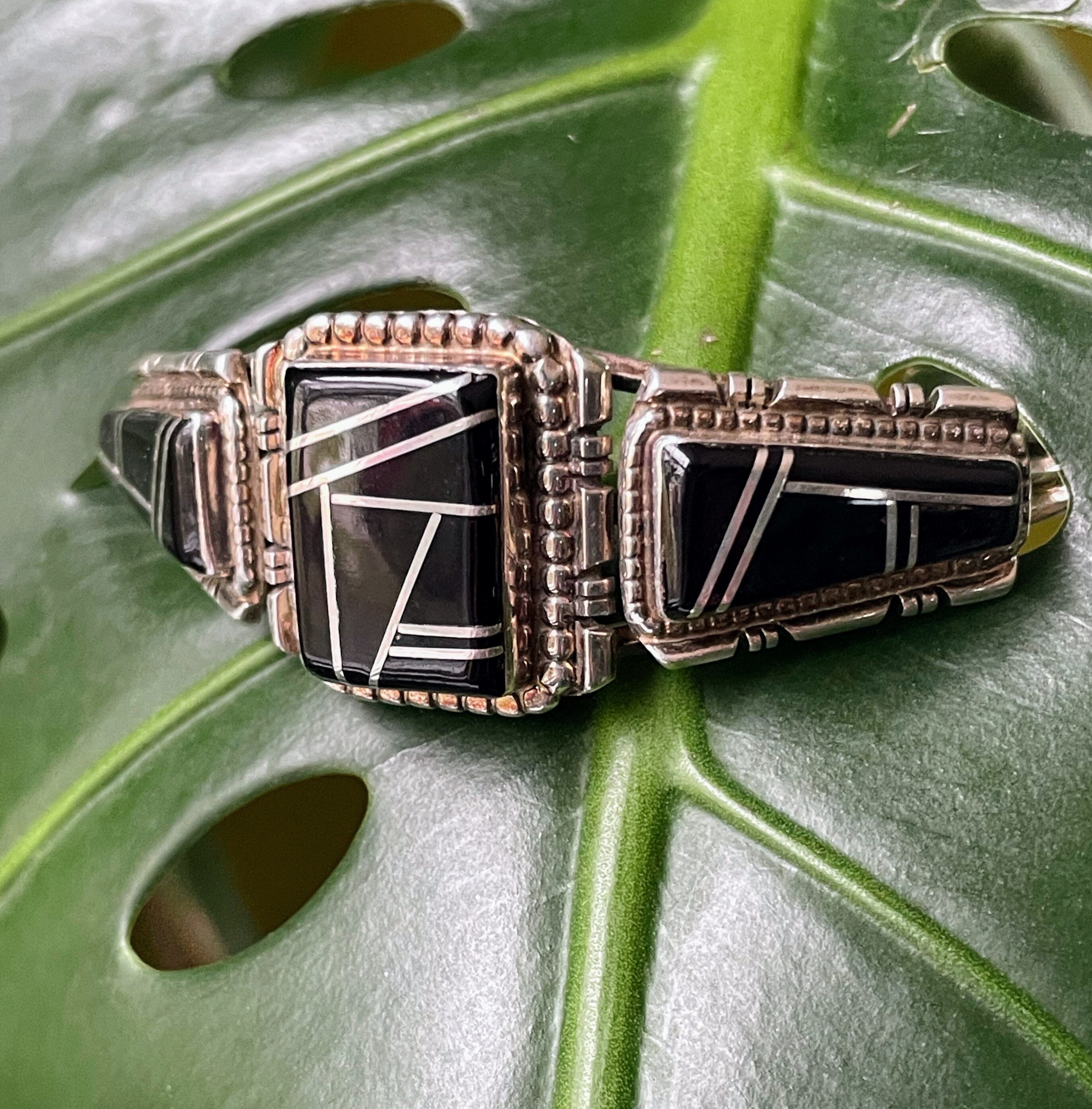 Navajo Running Bear Onyx Channel Inlay Cuff Bracelet - Etsy