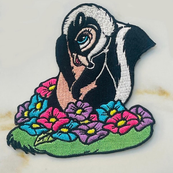 Skunk Pin - Etsy