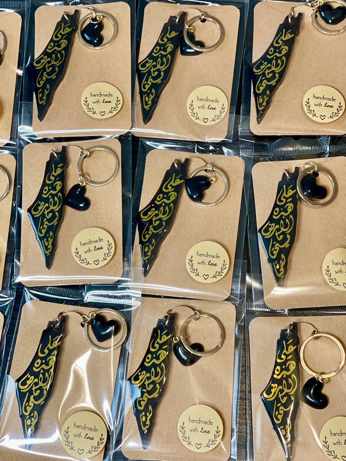 Customizable Palestine Map Keychain Handmade Any Color Made of Resin - Etsy