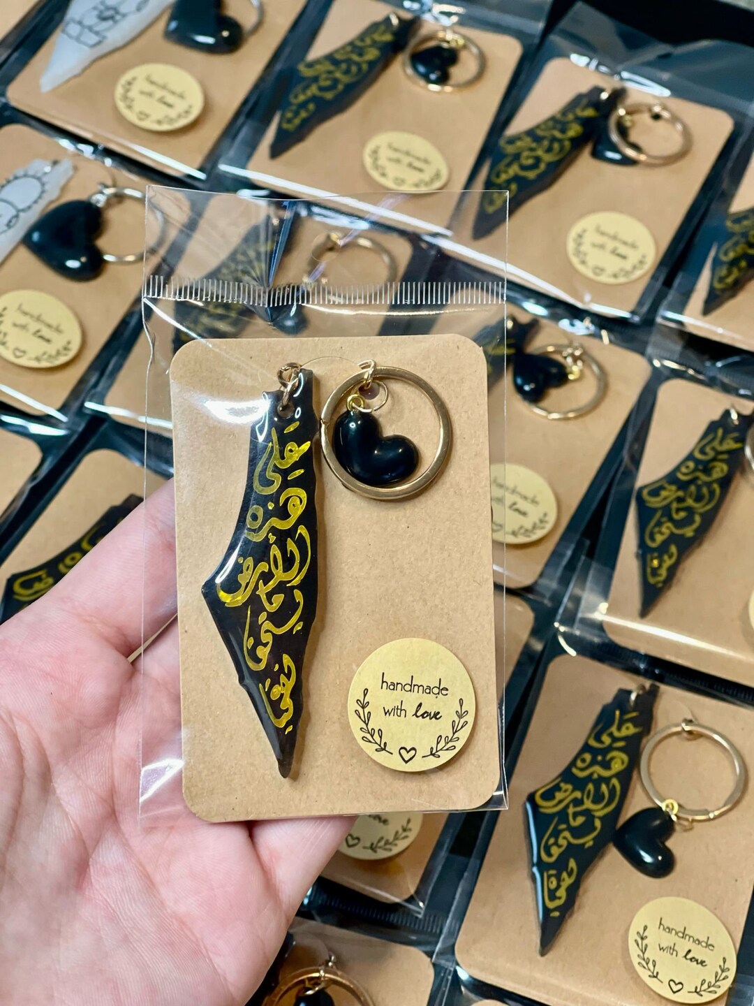 Customizable Palestine Map Keychain Handmade Any Color Made of Resin - Etsy