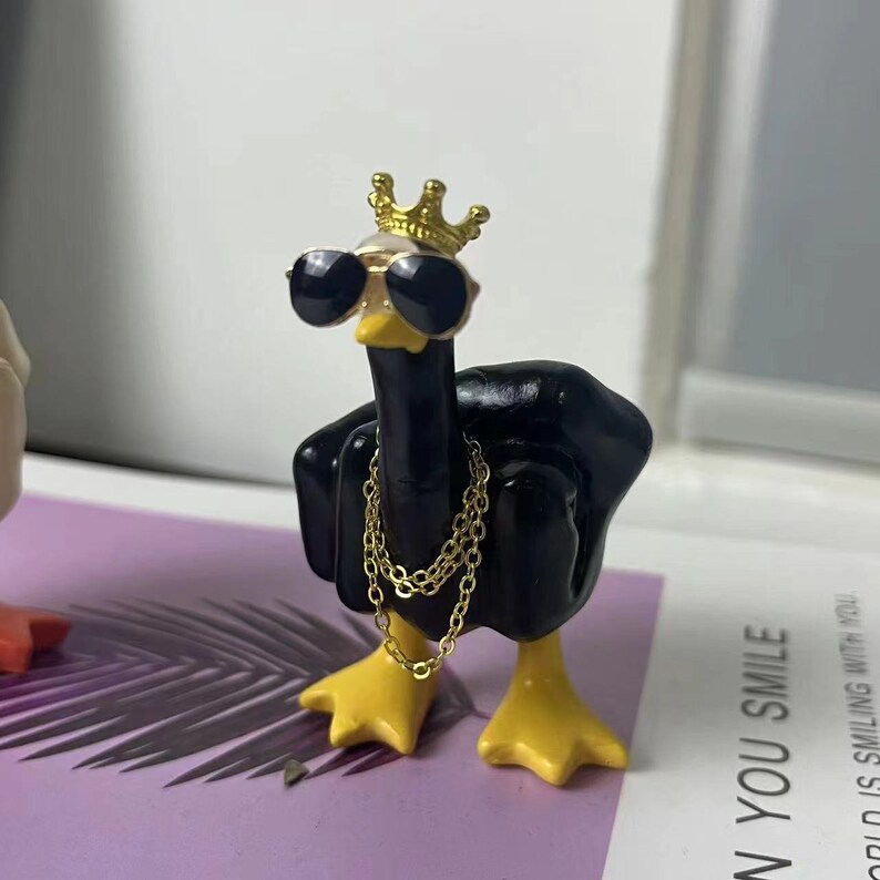 Middle Finger Duck Figurine Funny Finger Duck Statue With Sunglasses ...