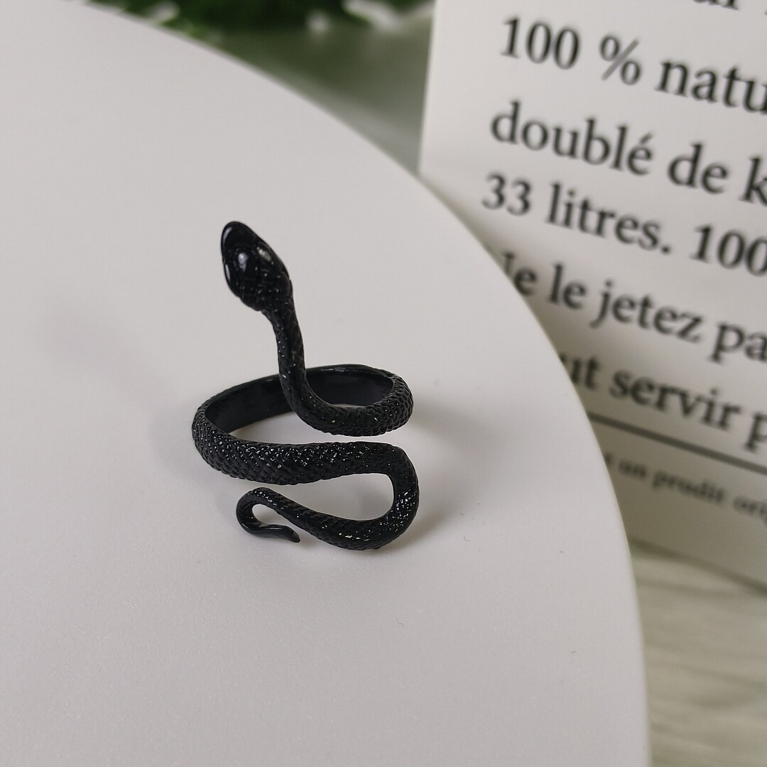 Punk Gothic Snake Rings for Men Women Serpent Finger Wrap Ring Cool ...
