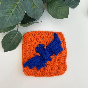 Bat Granny Square Crochet Pattern for a Creepy Halloween Project ...