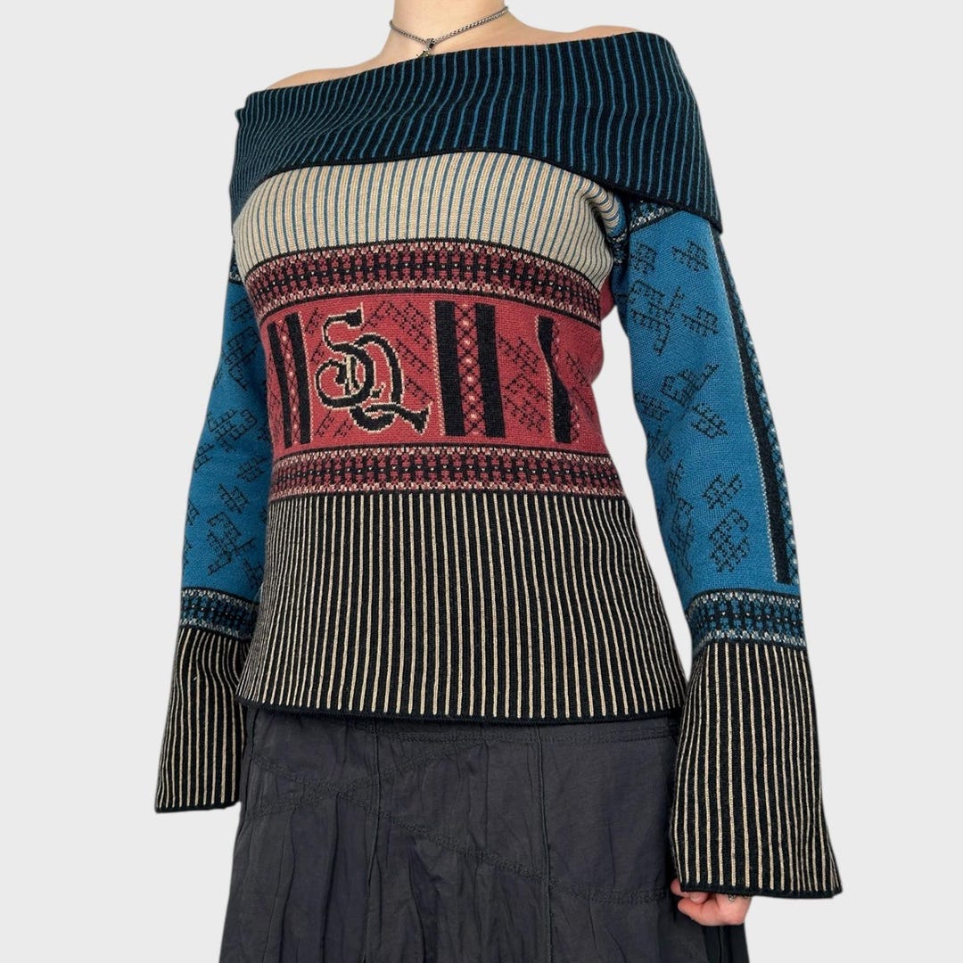 Save the Queen Wide Neck Graphic Jumper - M - Etsy