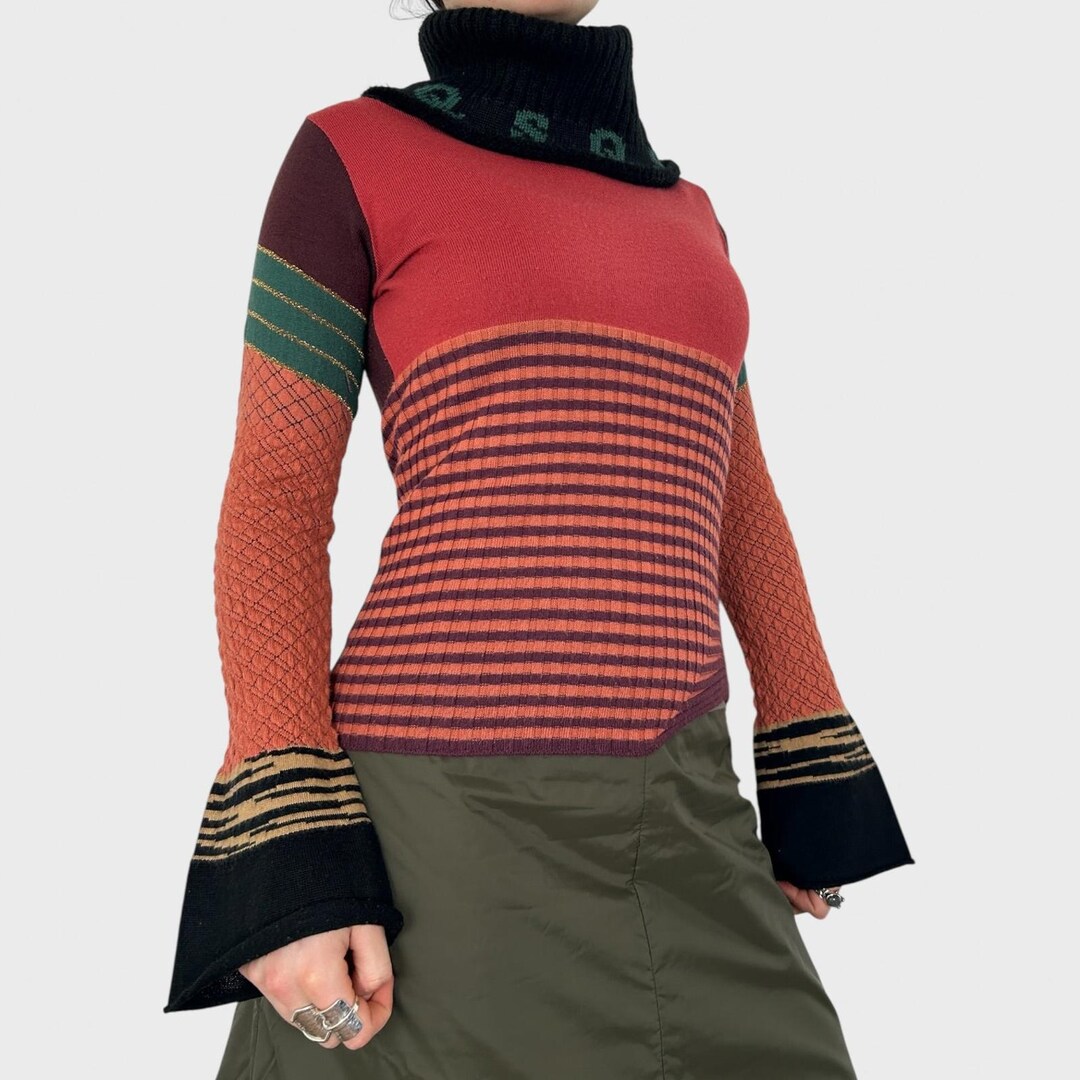 Save the Queen Graphic Knit Jumper - S - Etsy
