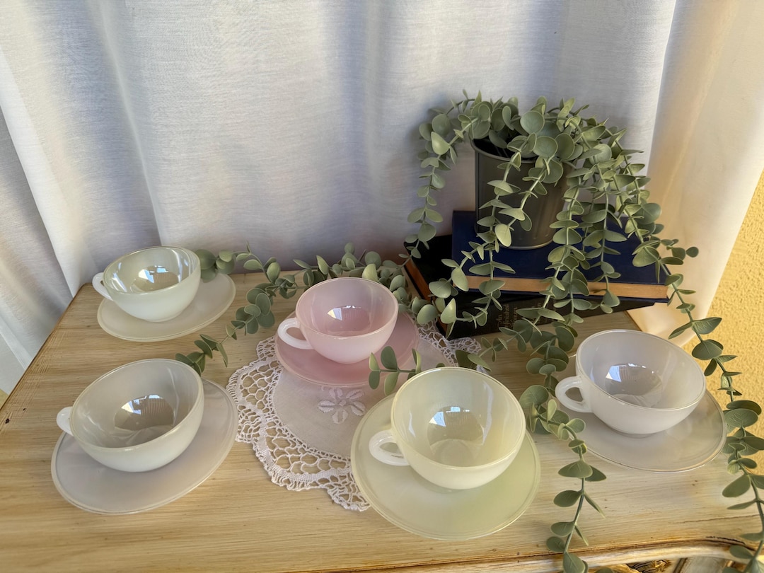 Vintage Arcopal Teacup Set – Timeless Elegance in Soft Pastels - Etsy